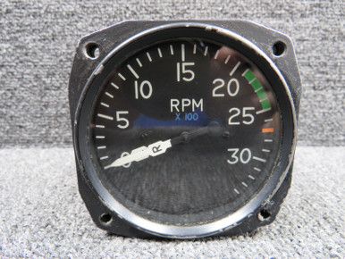 511-07 (Alt: C668017-0107) Instruments Dual Tachometer Indicator Gauge
