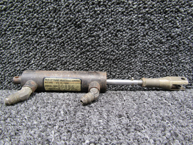 VV-15-1000 Paramount Aircraft Master Cylinder Assembly