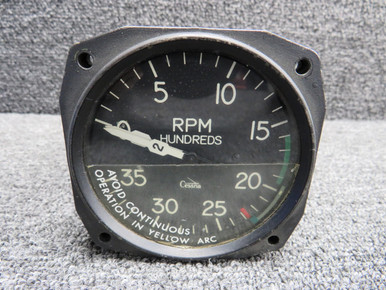 CM3204-1 Instruments Inc. Dual Tachometer Indicator (Loose Parts) For Sale