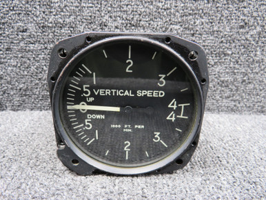 340-36-1210 MacLeod Instrument Rate of Climb Indicator (Range: 0-4000FPM)