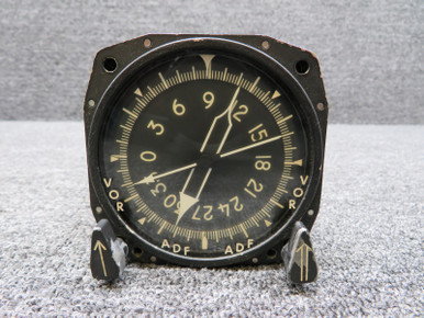 2107D-A-6 Aeroneutics 26 Voltage Radio Magnetic Faded Face Indicator