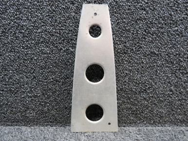 0531019-5 Cessna 172M Forward Dorsal Fin Rib