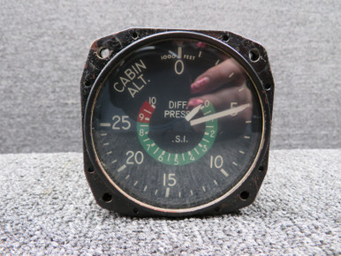 50025-0103 Aerosonic Dual Differential Pressure & Cabin Altitude Indicator