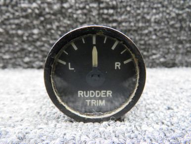 6608217-10 Aircraft Instruments Rudder Trim Indicator Unit (Worn Face)