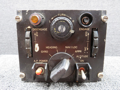 522-4017-001 Collins 614E-2G Aircraft Pedestal Control Unit
