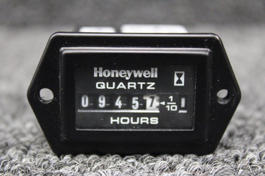 85000 (Alt: 51006-000) Honeywell Hour Meter Indicator (Hours: 945.7 ...
