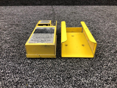 EBC-102A Emergency Beacon Corp. Emergency Locator Transmitter W/ Tray ...