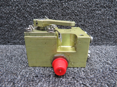 68990 Sterer Hydraulic Valve Assembly