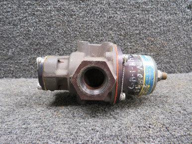 38E85-5C (Alternate: 9912043-2) Bendix Regulator and Relief Valve
