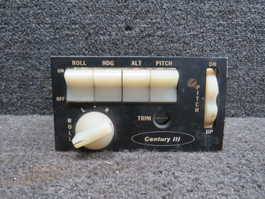 Century III Autopilot Controller Unit (Volts: 28) (Cracked Trim Indicator)
