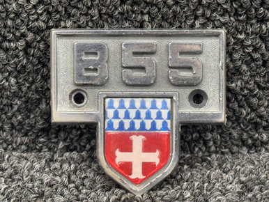 96-000128 Beechcraft 95-B55 Model B55 Emblem with Crest For Sale