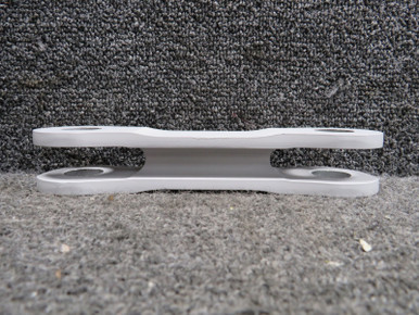 25WS251 Vertical Fuselage Wing Link New Old Stock