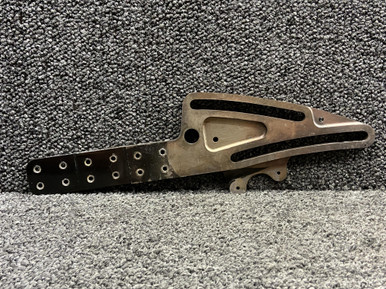 46W570428-002 Piper M600 RH Inboard Flap Track