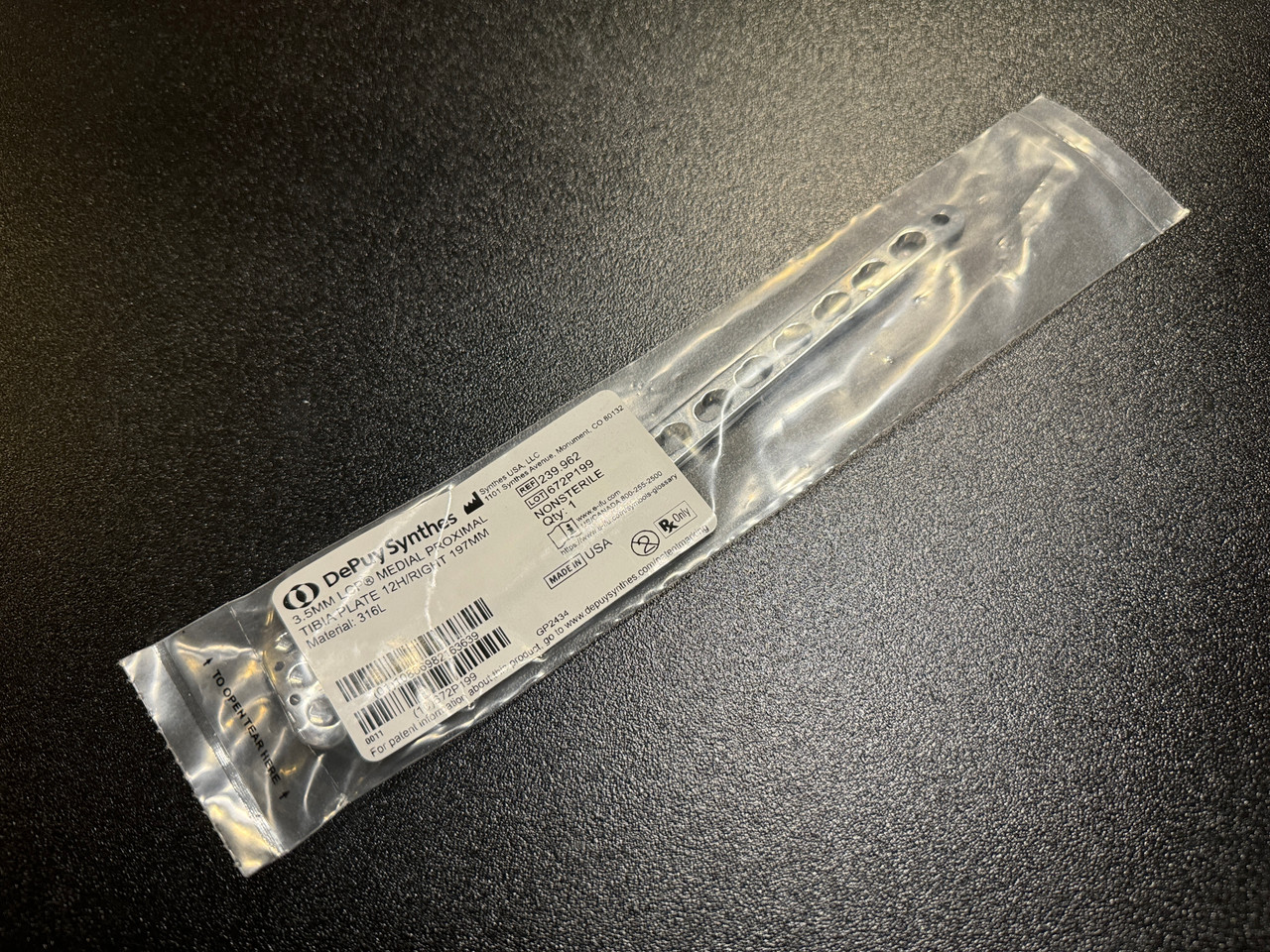 Synthes 239.962 LCP Medial Proximal Tibia Plate, 3.5mm X 197mm