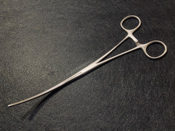 V. Mueller SU6082 Doyen Intestinal Clamp, CVD, 8.75" For Sale