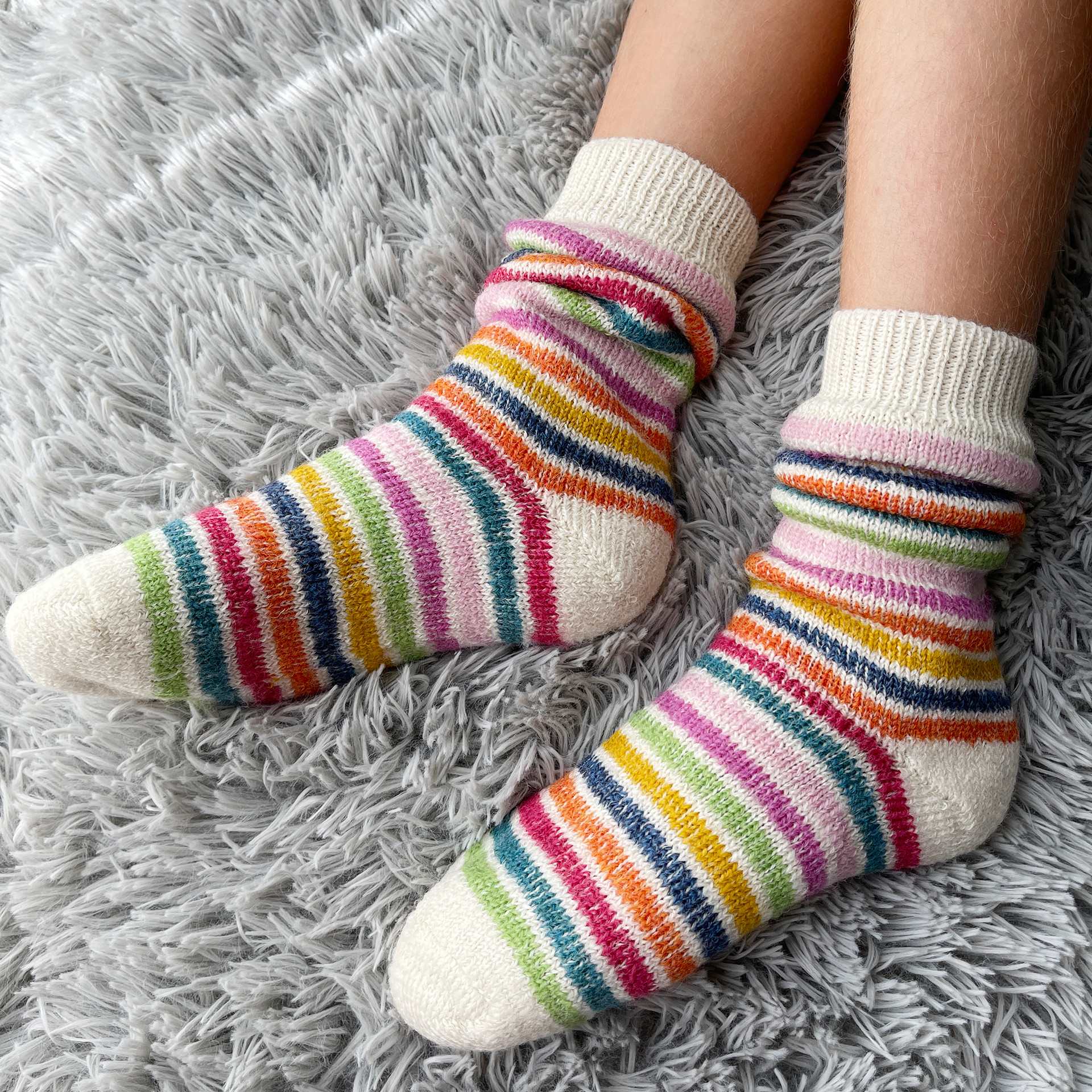 Hirsch Natur - Kids Socks with Grips: 3-pack 100% Organic Wool Socks ...