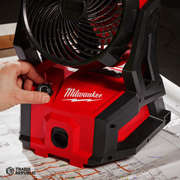 Milwaukee M18™ PACKOUT™ Jobsite Fan - Tradie Republic
