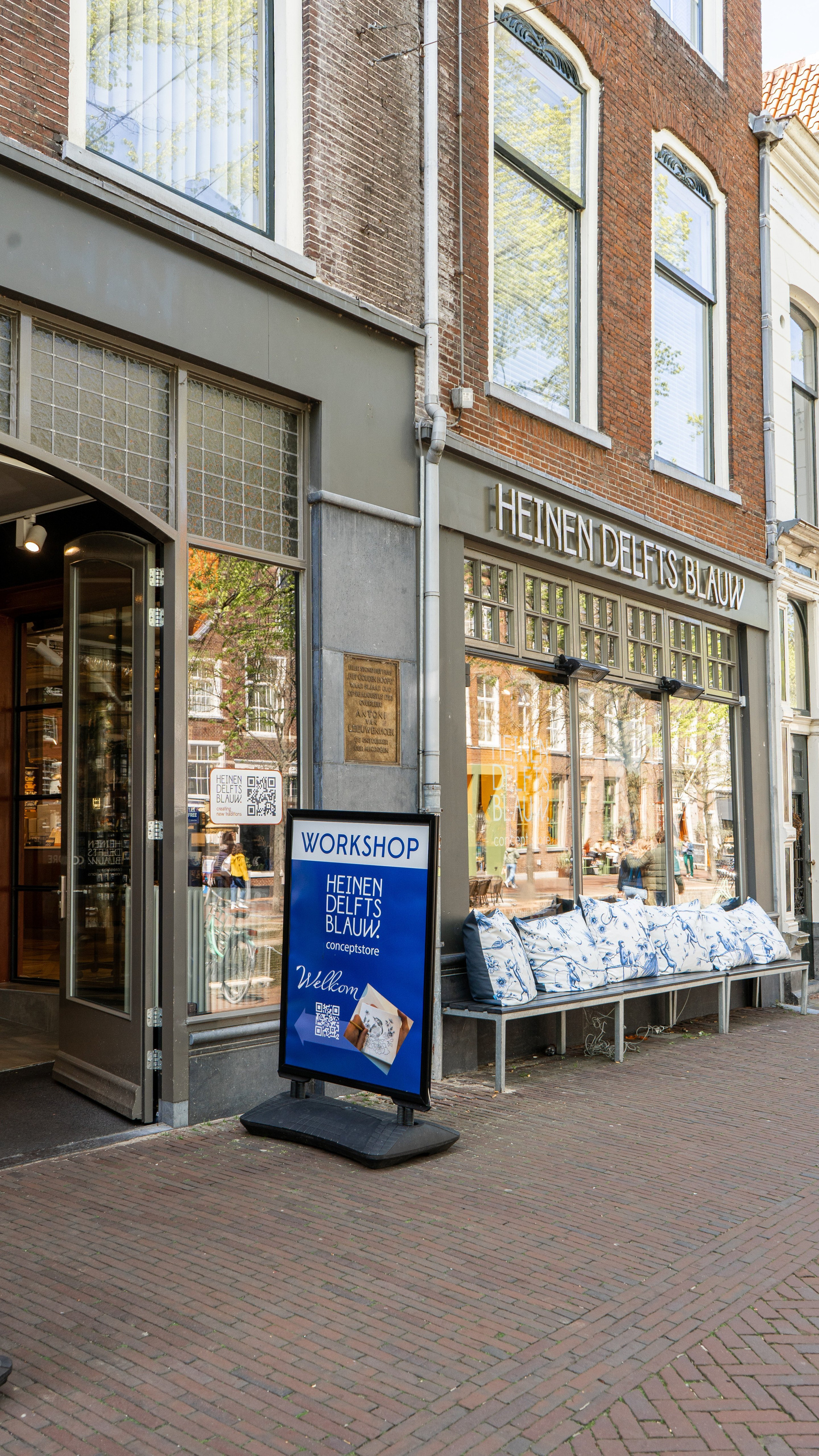 Kom op Bezoek in een van de Winkels van Heinen Delfts Blauw