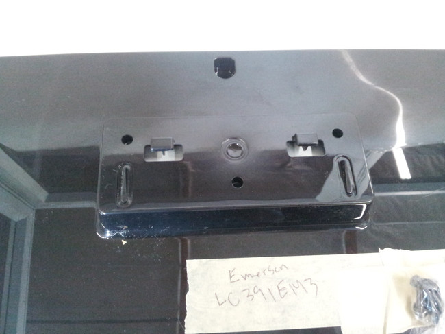 EMERSON LC391EM3 TV STAND / BASE (SCREWS INCLUDED) (#9994)