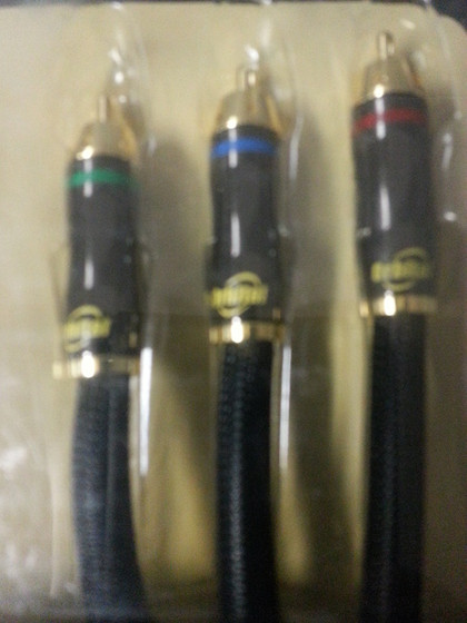 PREMIUM GOLD SERIES 12FT COMPONENT VIDEO CABLE - ReplaceYourBase