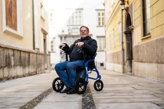 Rollators | Rolling Walkers | SEATA | Mobility Masters