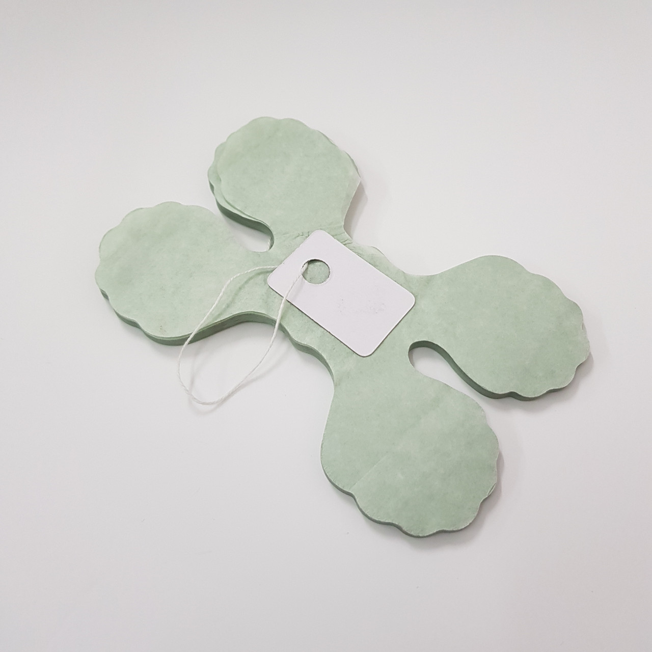 Tissue Paper 4-Leaf Clover Garland (3.6 meter) - Grey - Give Fun