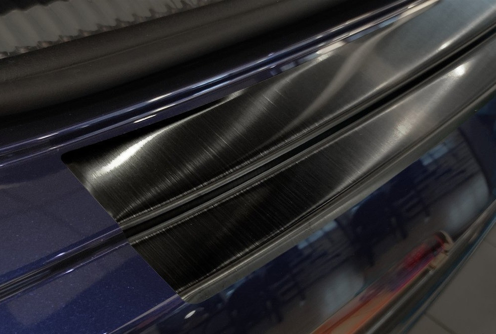 2016-2019 Audi Q7 Graphite Black - Stainless Steel Rear Bumper ...