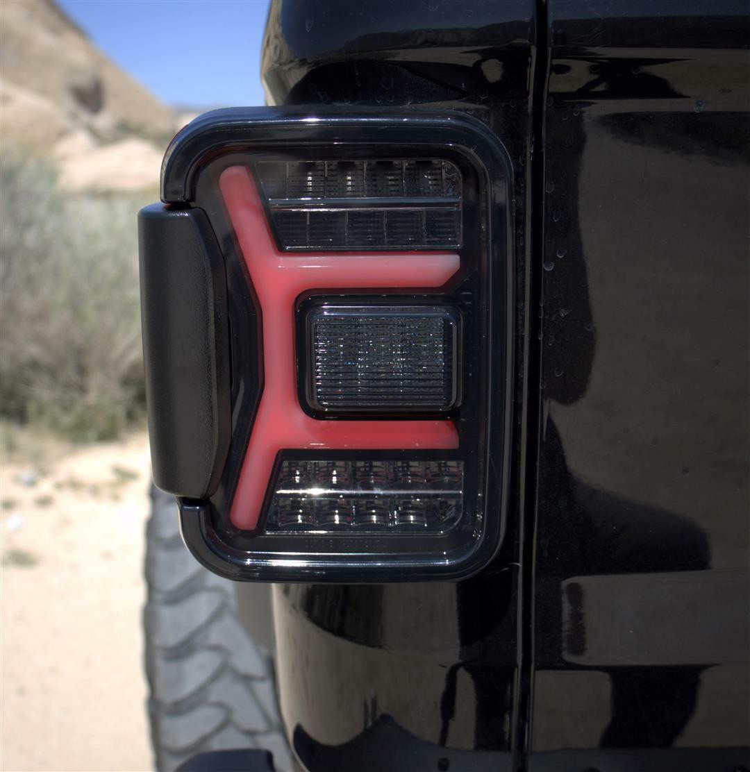 Winjet LED SEQUENTIAL TAIL LIGHTS-BLACK SMOKE for Jeep Gladiator JT ...