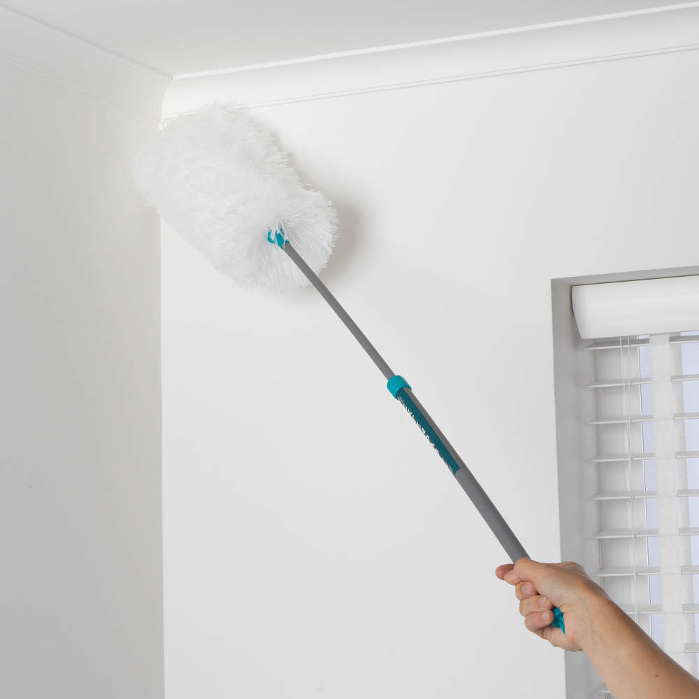Shop Extendable Microfibre Fluffy Duster