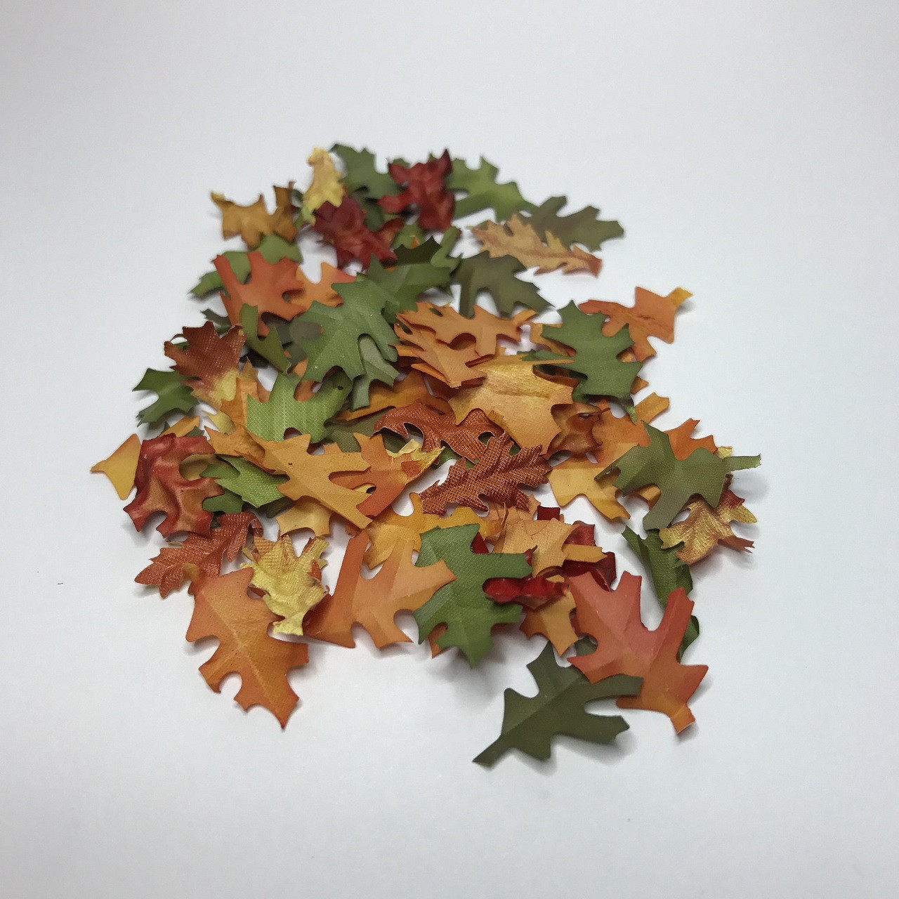 Autumn Oak Leaves - Jeepers Dollhouse Miniatures