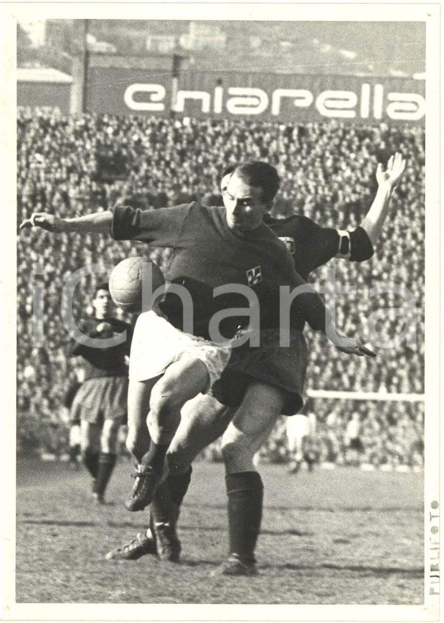 1960 ca ITALIA CALCIO - FIORENTINA vs GENOA - Kurt HAMRIN e Rino ...