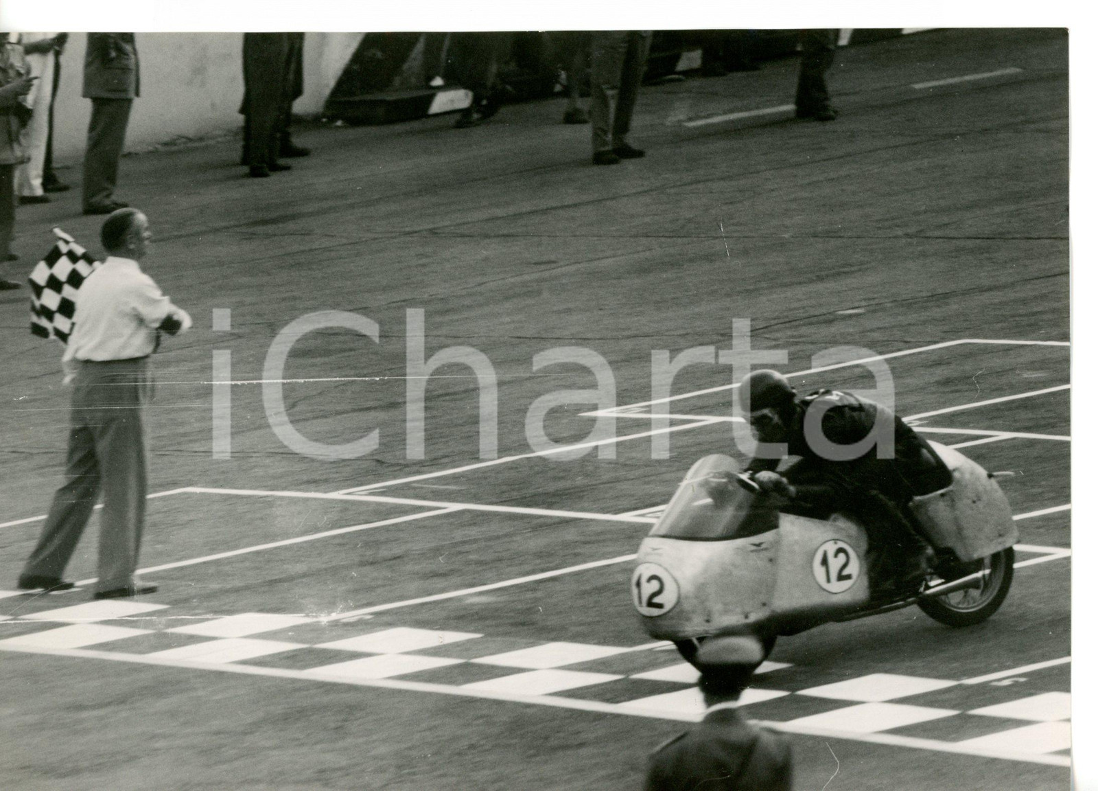 1954 MONZA - GP DELLE NAZIONI Fergus ANDERSON su NSU taglia il ...
