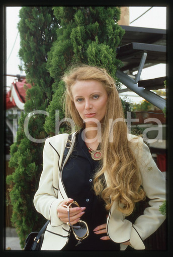 35mm vintage slide* 1985ca MILANO Kristina WAYBORN Ritratto della Bond ...