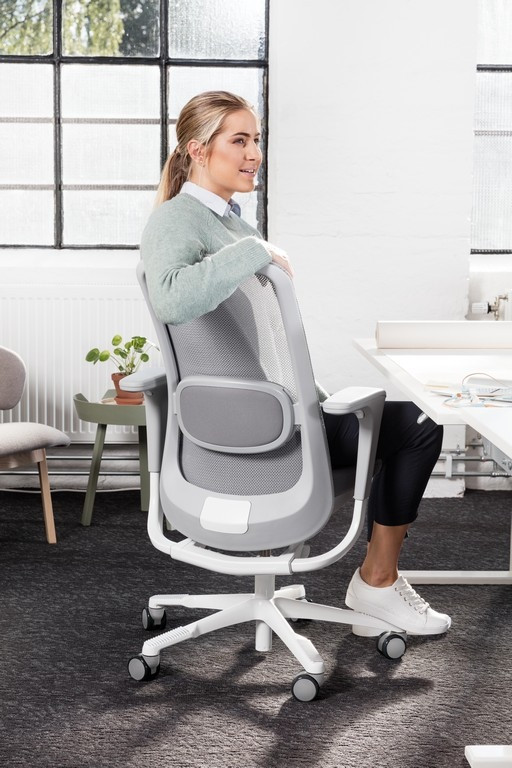 HAG SoFi Mesh Chair with Lumbar Support | OfficeChairsUSA