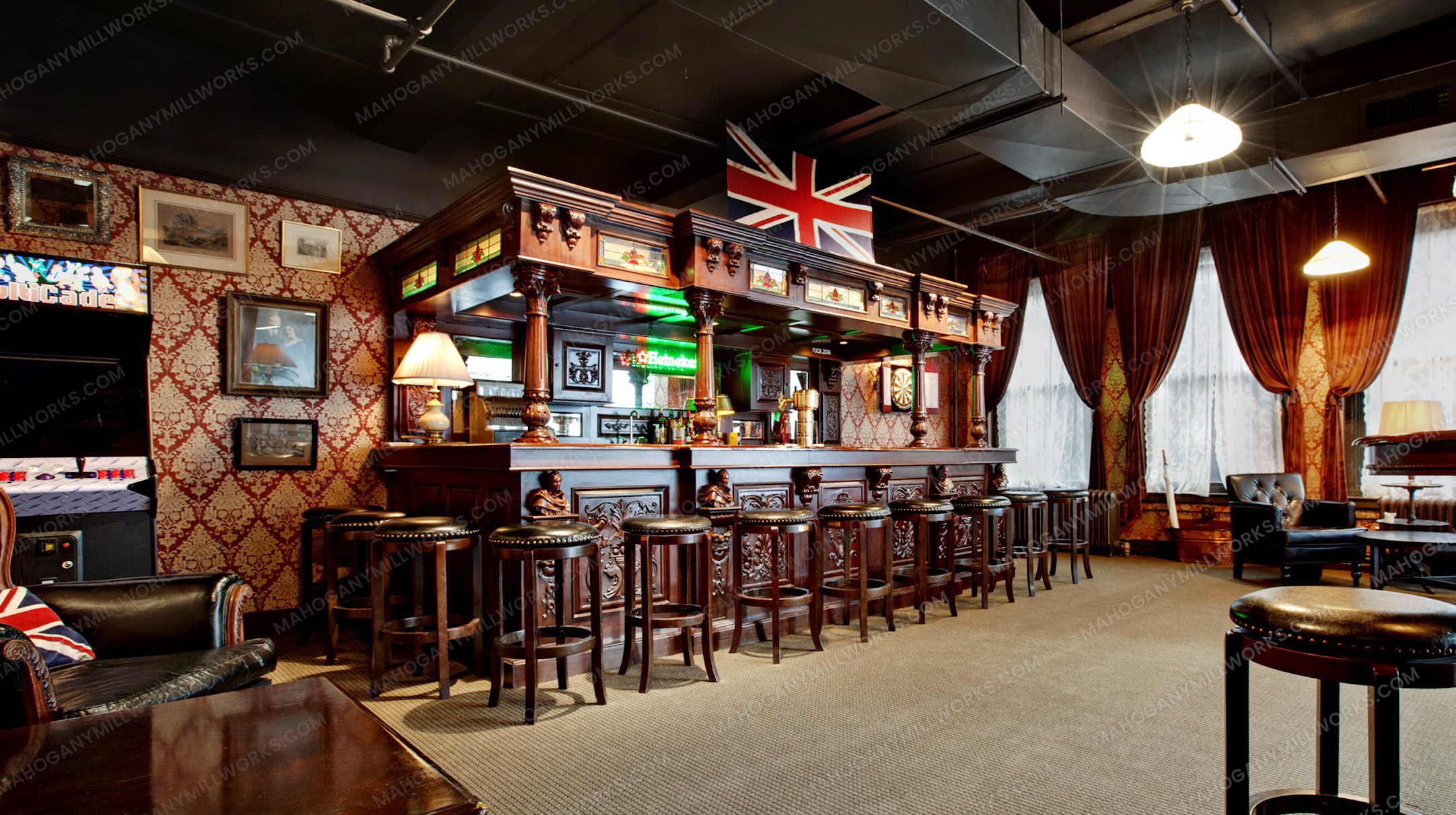 Finding the Perfect Mahogany Pub Bar for Your Home or Business ...