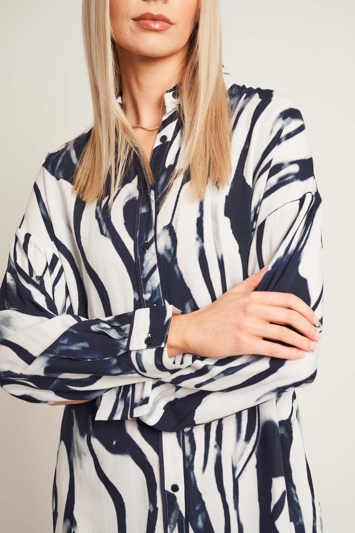 Ecovera Viscose Printed Oversize Shirt Dress With Piping l Influence ...