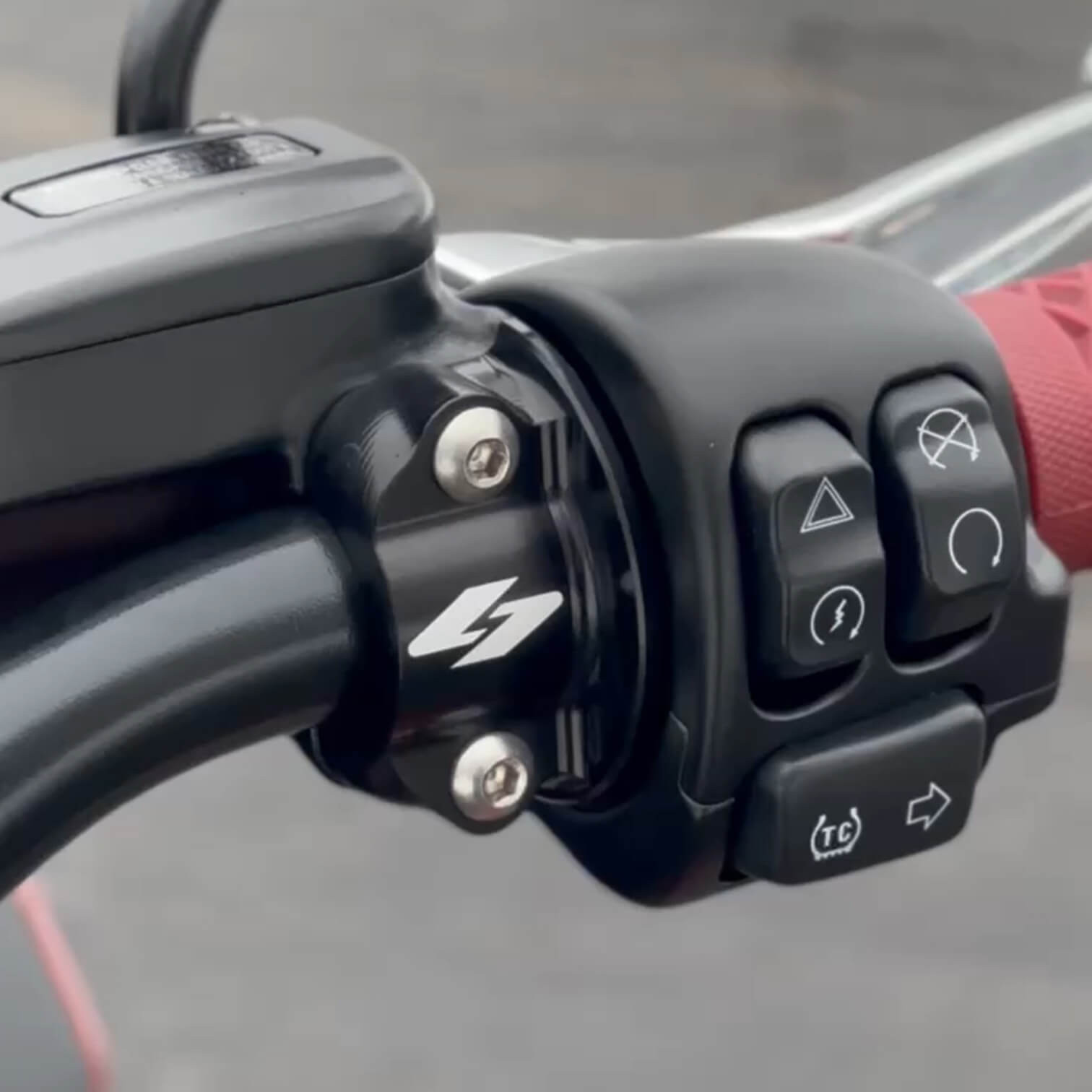 Pro-Line Universal Handlebar Perch Half Clamps | Kraus Moto