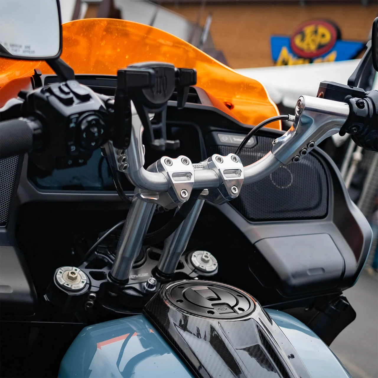 Kraus Adjustable ISO Bar