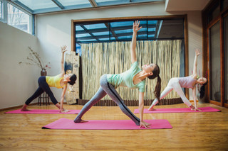 Stretching vs Mobility Exercises vs Yoga vs Pilates: What’s the ...