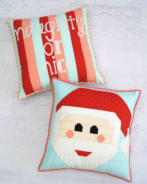 Here Comes Santa Cushion Set - Tied with A Ribbon