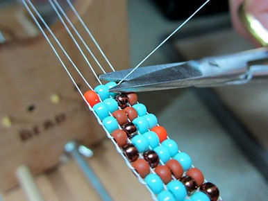 Adding and Finishing Thread for Bead Looming
