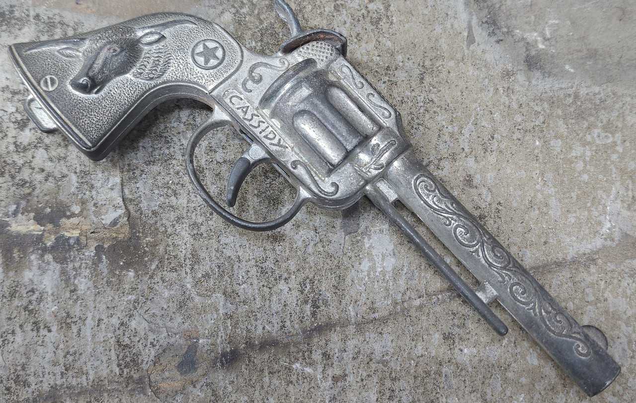 Scarce Vintage Hopalong Cassidy Diecast Cap Gun Toy Revolver Pistol ...