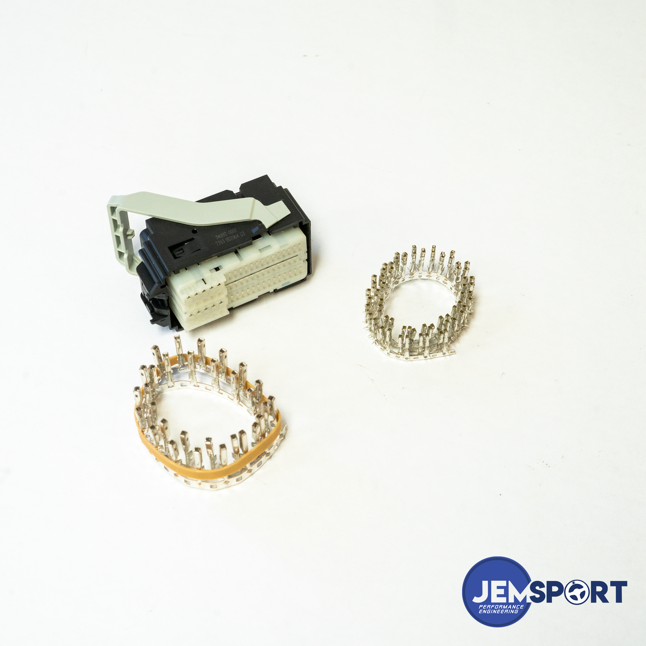 Ford ECU Connector and Pins - E