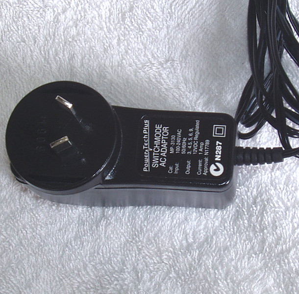 POWER TECH PLUS Wall Plug Regulated Supply (Multiple Switchable Voltages)