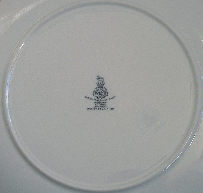 Dinner Plate 9" ROYAL DOULTON Aegean TC 1015