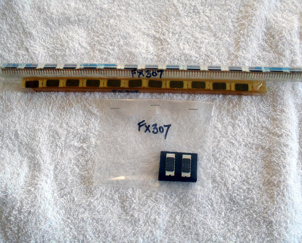 Integrated Circuit CML FX307 (Analog Multi Code Receiver)