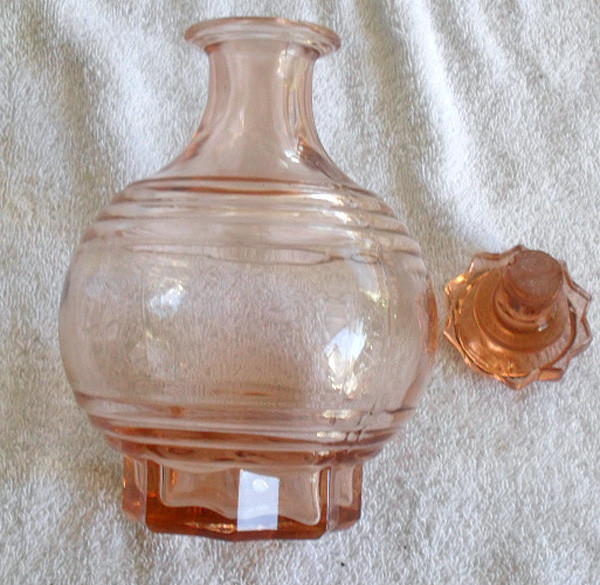 Orange DEPRESSION GLASS Bell Shaped Decanter With Decagon Stopper
