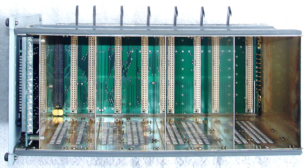 ROHDE & SCHWARZ UPSF2 E2 SPARE PART - Main Frame/Front Panel Only