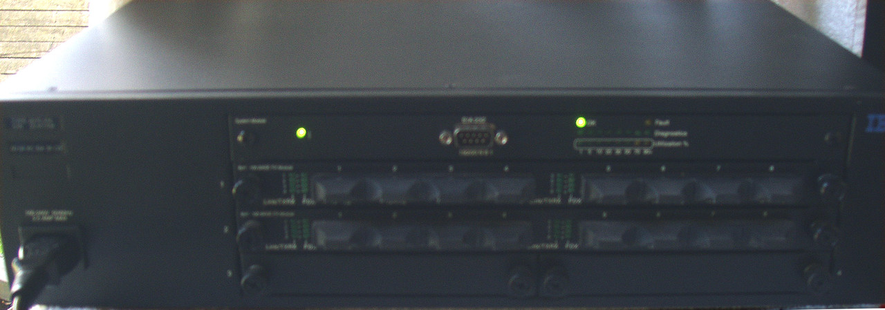 IBM Fast Workgroup Switch Model 8275-318 NEW Old Stock (Complete)