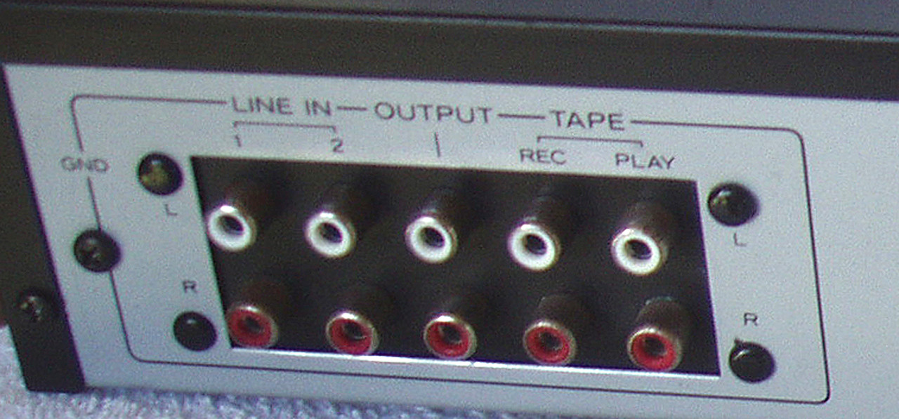 TEAC Stereo 10 Band Graphic Equaliser Model: EQA-3 (WORKING BUT...)